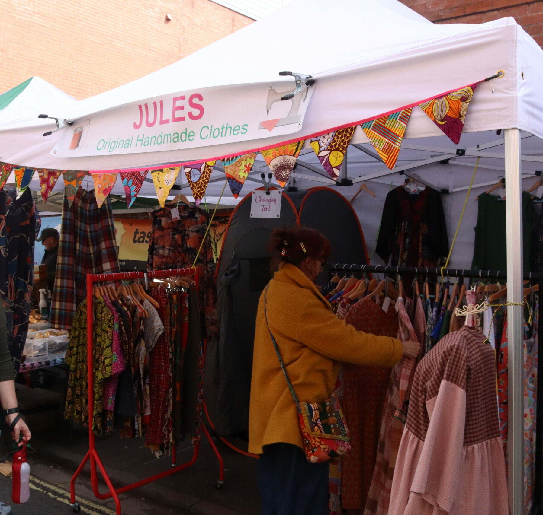 The Most Profitable Market Stalls in the UK - CMTIA